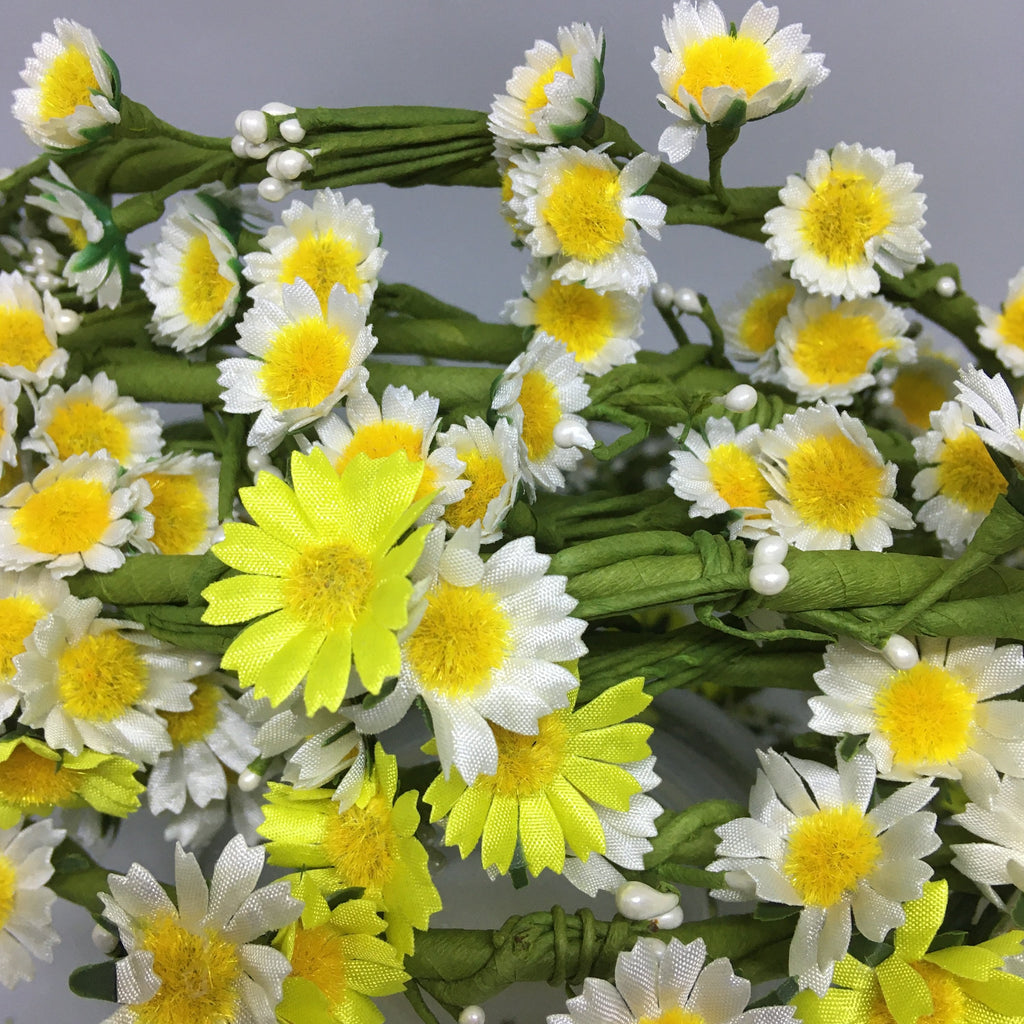 Small Daisy garland and Large Daisy garland – Spotted Cow Creations